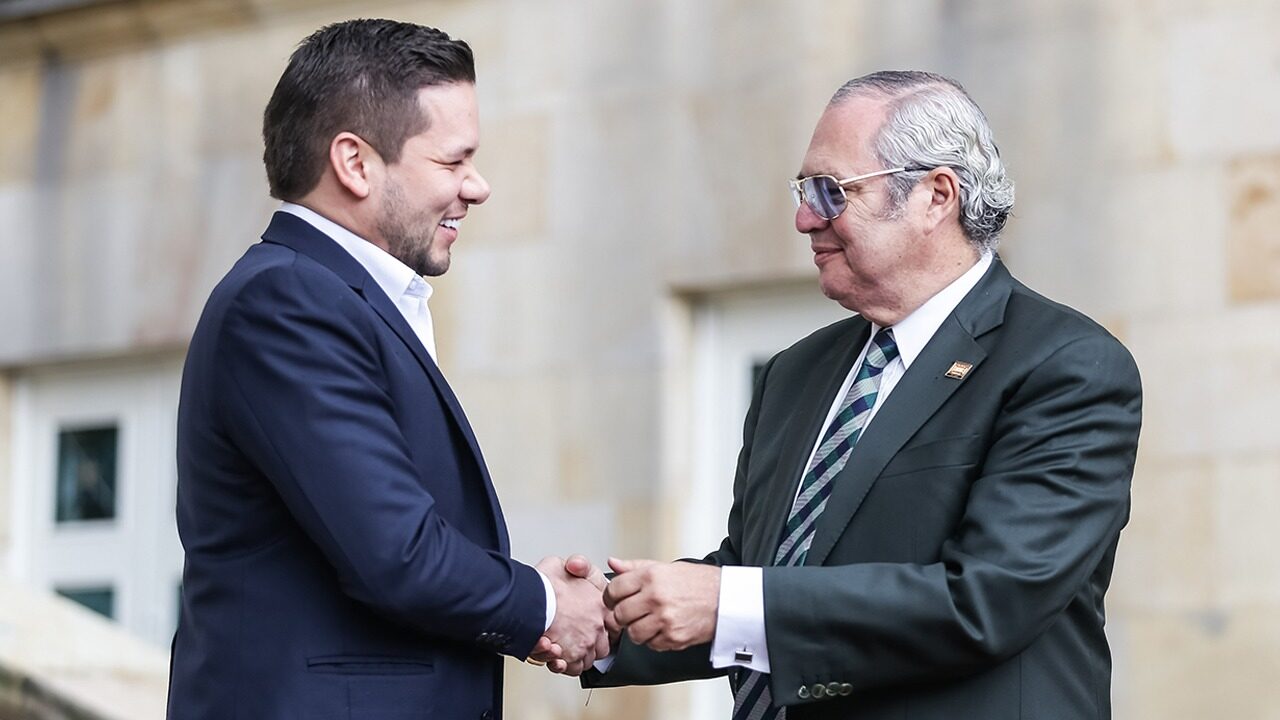 Capturas de Name y Calle: efectos en la arquitectura política y ...